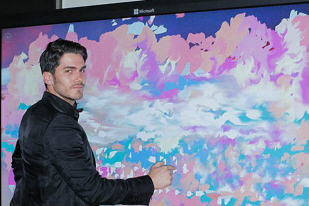 NYC Visual Artist Edward Granger Creates Exclusive Mural for TheWrap's ...