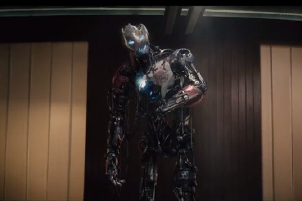 New 'Avengers' Clip Reveals Why Robert Downey Jr.'s Tony Stark Created ...