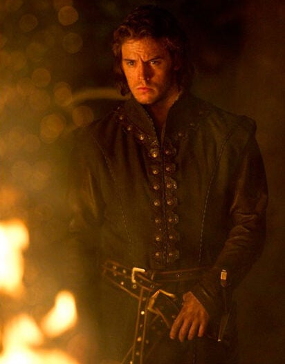 Sam Claflin Returns for 'The Huntsman' Without Kristen Stewart's Snow White