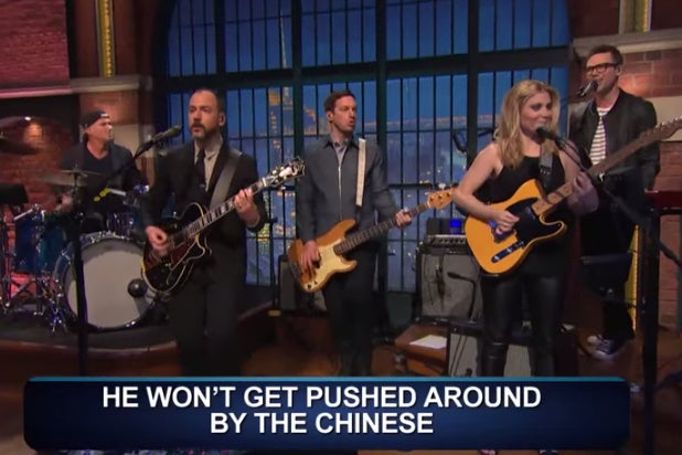 Seth Meyers' 8G Band Offers Donald Trump a Campaign Song He Actually ...