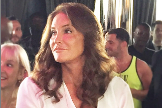 Caitlyn Jenner Parties At Nyc Gay Pride In First Public Appearance