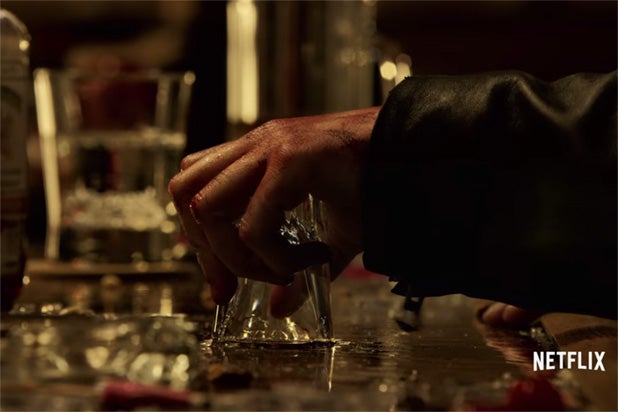'Jessica Jones' Enjoys a Post-Brawl Drink in New Netflix Teaser (Video ...