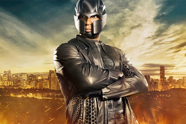 'Arrow' Sneak Peek Reveals Costume Change for Diggle (Photo) - TheWrap