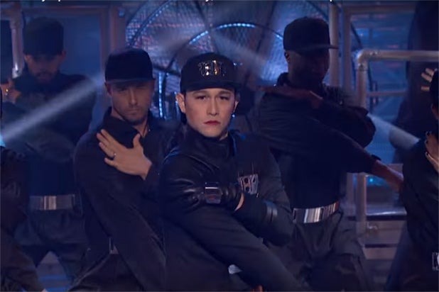 Joseph Gordon-Levitt Goes 'Full Janet' in 'Lip Sync Battle' Holiday ...