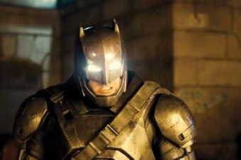 'Batman v Superman' Gets Beaten Up by Most Critics in Early Reviews