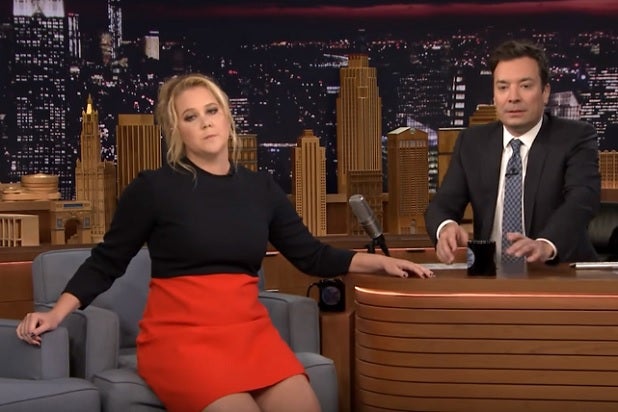 Amy Schumer Continues to Protest 'Plus Size' Label on 'Tonight Show ...