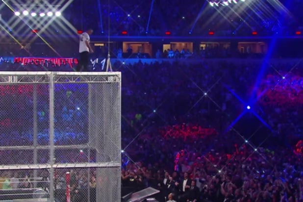 Wrestlemania 32: Watch Shane McMahon Jump From Top of Hell in a Cell ...