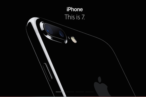 Apple's iPhone 7 Is Already Sold Out in Jet Black