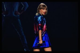 Taylor Swift Butt-Grope Lawsuit: DJ Admits Touching Her, But Not Her ...