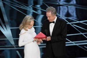 How Could Oscars Have Screwed Up 'Moonlight' Best Picture Moment?