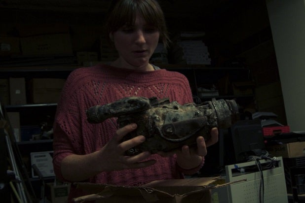 'Phoenix Forgotten': What's the Deal With the Phoenix Lights UFO ...