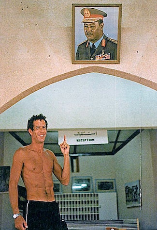 Wie Israels Mossad einen gefakten Taucher-Ferienort nutzte, um einen ...