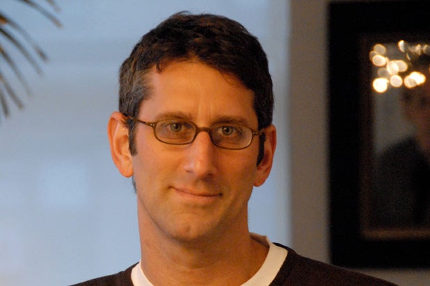 Julian Fellowes' 'Gilded Age' Premiere to Be Directed by Michael Engler ...