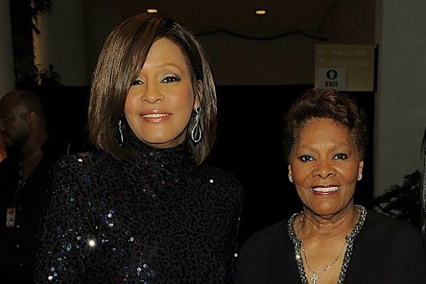 Dionne Warwick Dismisses Accusation Her Sister Dee Dee Molested Whitney ...