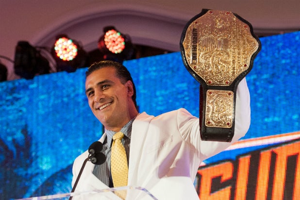 Combate Americas Announcer and Ex-WWE Superstar Alberto Del Rio to ...