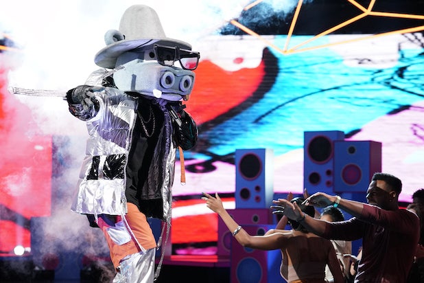 Fox's 'Masked Singer' Sees Biggest Ever 3-Day Viewing Lift for a ...