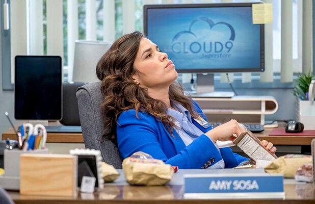 Linda Porter, 'Superstore' Actress, Dies at 86