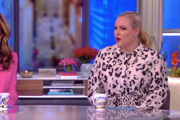 'The View' Hosts Battle Over Trump and Bloomberg's 'Yo Mama' Twitter ...