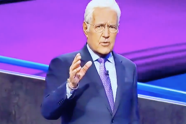 Alex Trebek Praises 'Jeopardy' Contestant for Doing 'Something That ...