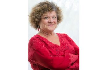 Mary Pat Gleason, 'Mom' and 'A Cinderella Story' Actress, Dies at 70 ...