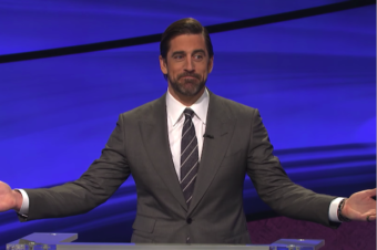 Aaron Rodgers' 'Jeopardy!' Guest-Hosting Debut Jumps 14% in Ratings ...