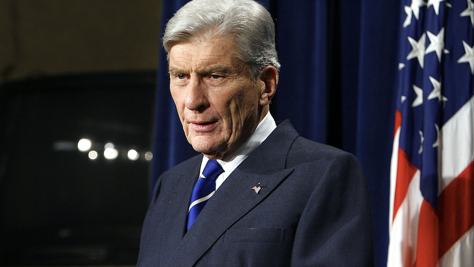 John Warner, Longtime Virginia Senator and Elizabeth Taylor’s 6th ...