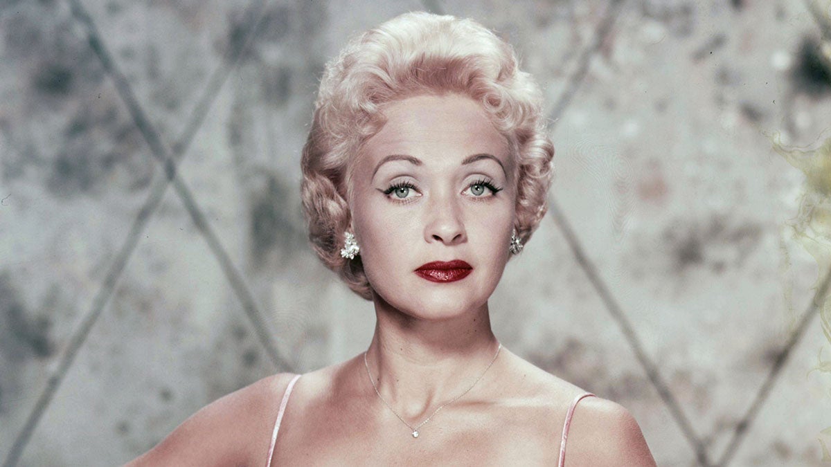 Jane Powell, Golden Age Hollywood Star of 'Royal Wedding,' Dies at 92 ...