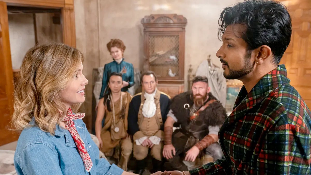 "Ghosts" Review: CBS Comedy Scares Up Plenty of Laughs