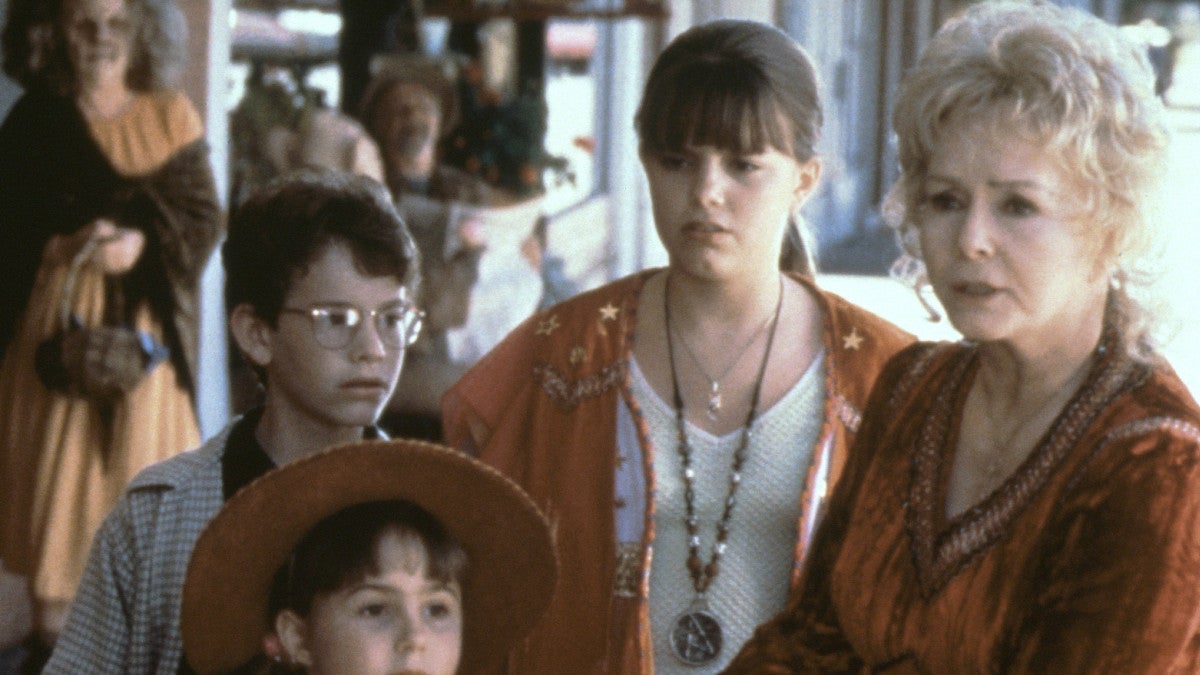 How to Watch the Halloweentown Movies in Order
