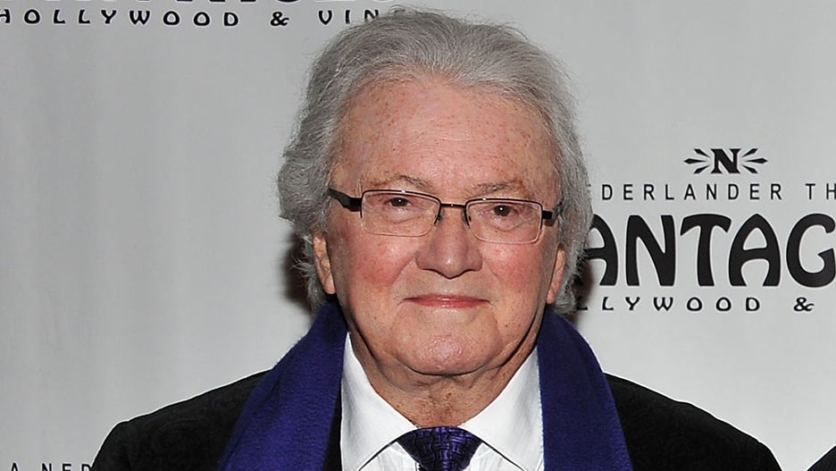 Leslie Bricusse, 'Goldfinger' and 'Willy Wonka' Songwriter, Dies at 90