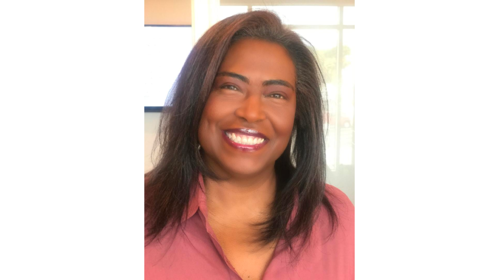 'Upshaws' Creator Regina Hicks to Develop Comedy Series for Netflix ...