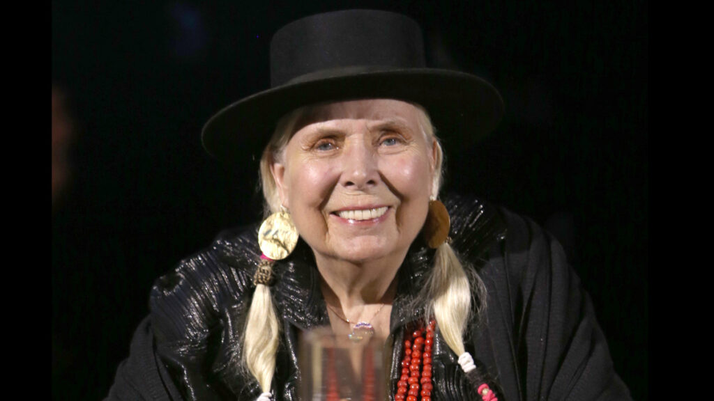 Joni Mitchell To Pull Her Music From Spotify In Solidarity With Neil Young