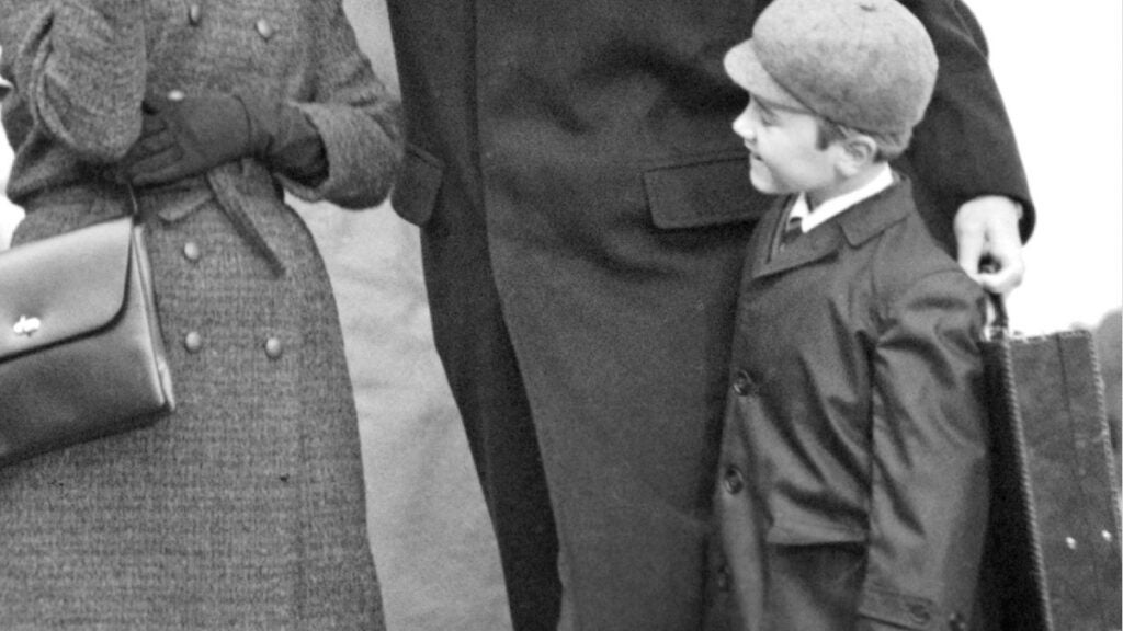 Peter Robbins, Former Child Actor Who Voiced Charlie Brown in the 1960s ...