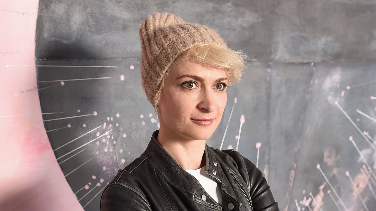 Halyna Hutchins' Family Trapped in Ukraine, Husband Matthew Hutchins ...