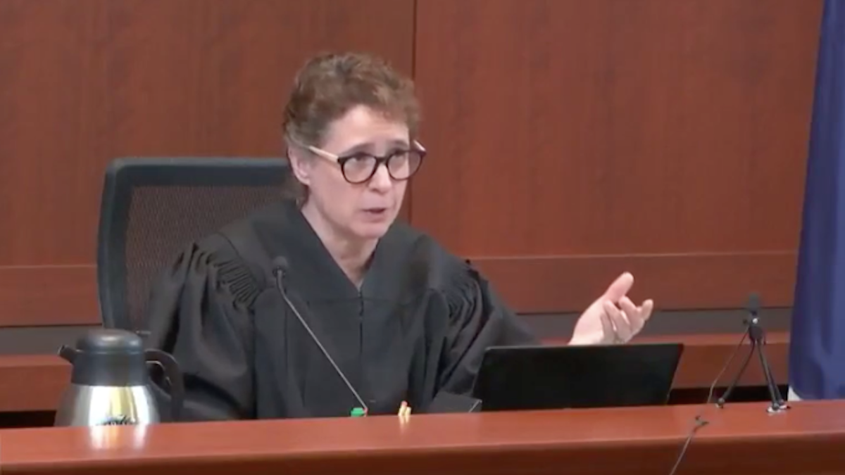 Judge's Old-School Rule Is Slowing Down Johnny Depp's Defamation Case ...