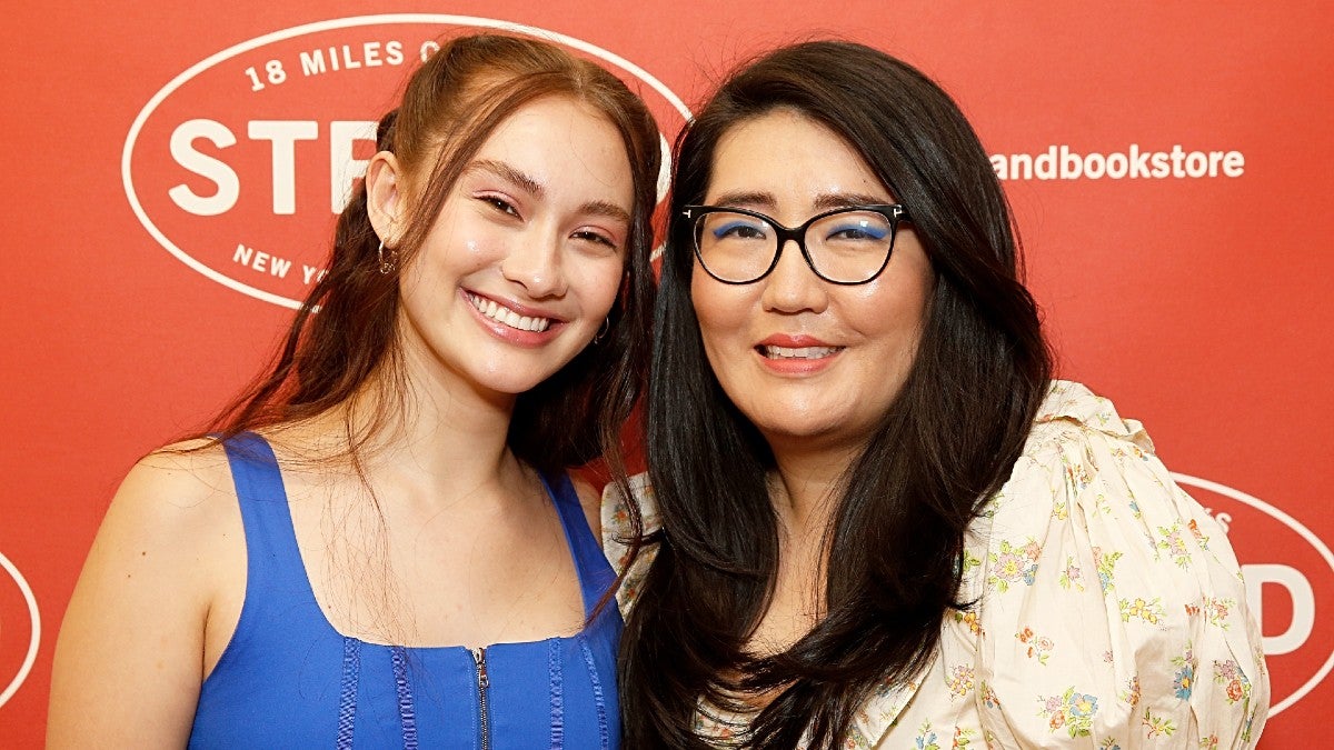 Jenny Han on Taylor Swift Songs in The Summer I Turned Pretty