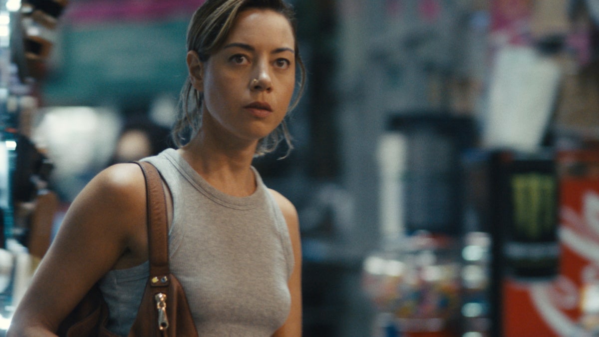 Emily the Criminal Film Review: Aubrey Plaza Captivates in Crime Drama