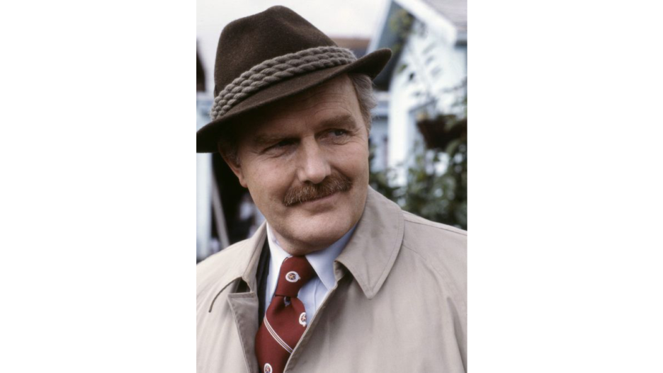 Richard Roat, Seinfeld and Friends Actor, Dies at 89