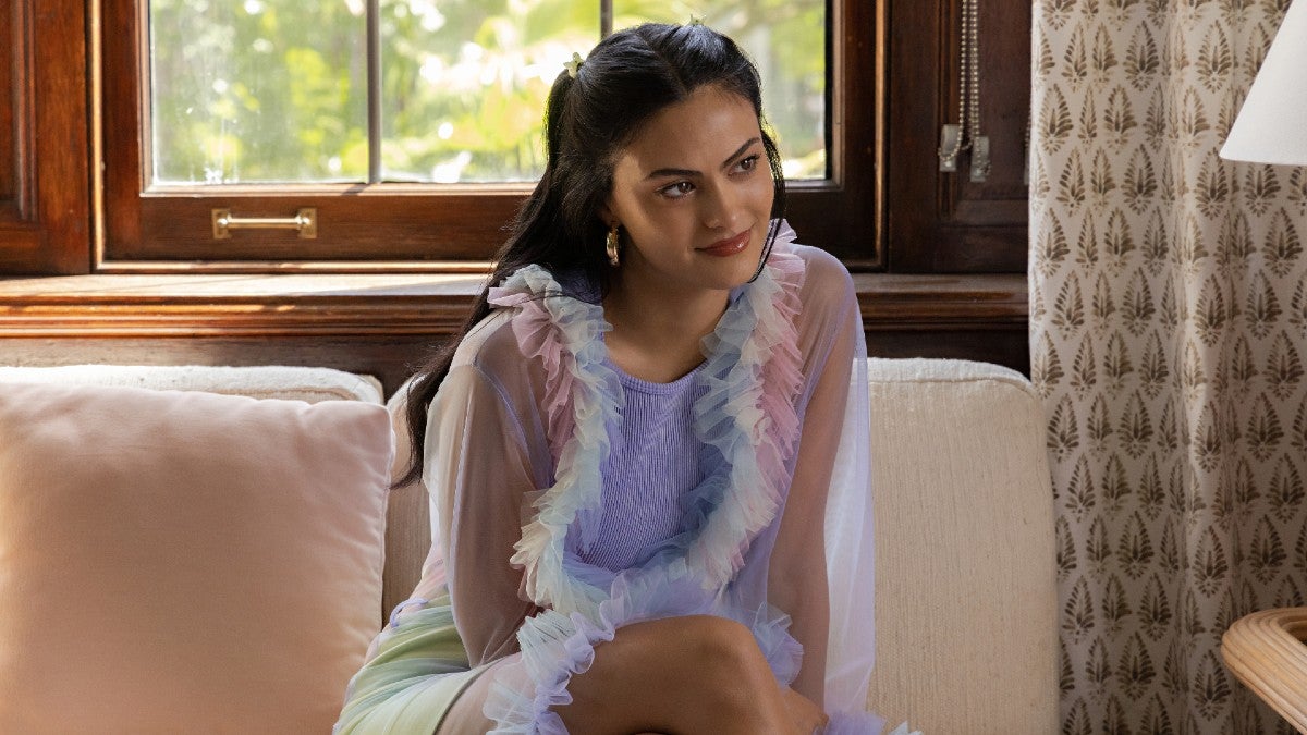 7 Best Do Revenge Outfits Ranked From the Netflix Movie