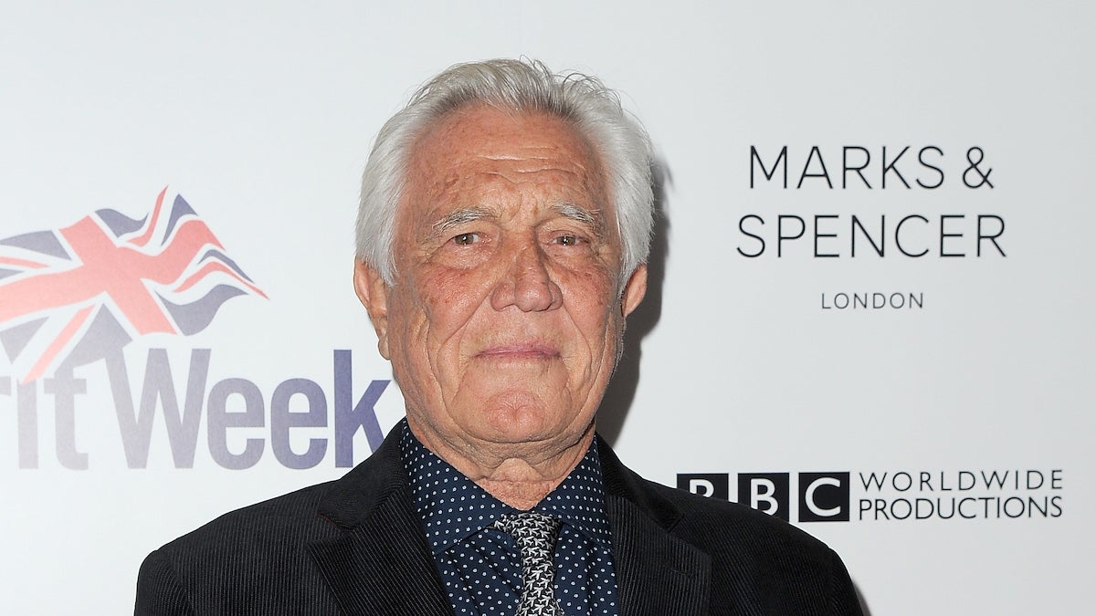 James Bond's George Lazenby 'Sorry' for Homophobic Remarks