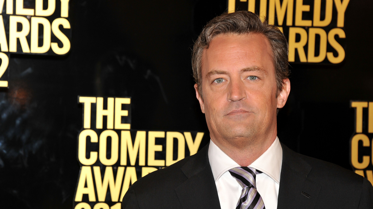Matthew Perry Reveals Opioid Abuse Put Him in a 2-Week Coma: 'I'm ...