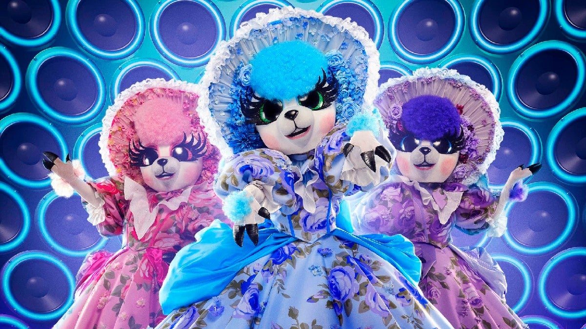 'The Masked Singer': The Lambs Joke That Holding a Microphone With ...
