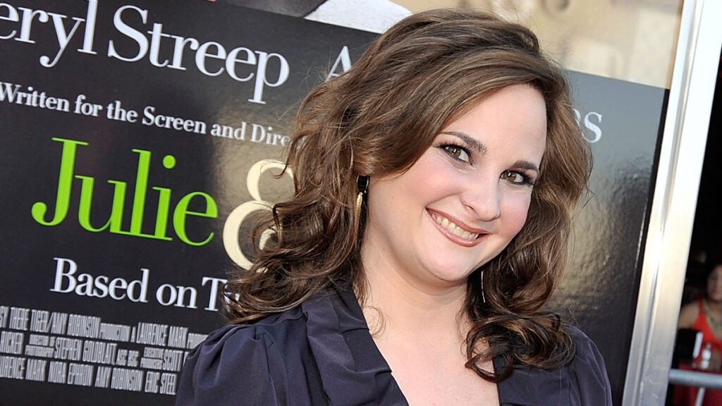 Julie Powell, Writer Who Inspired Julie & Julia, Dies at 49