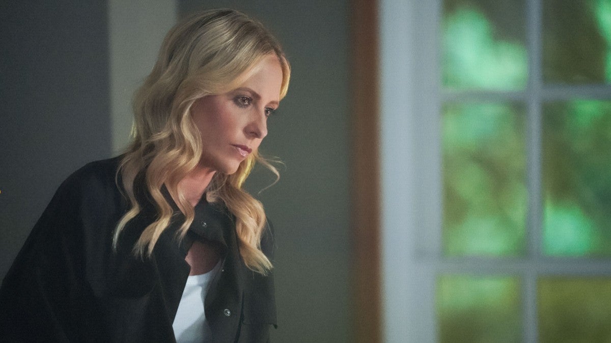 Wolf Pack Review: Sarah Michelle Gellar Can't Save Teen Drama