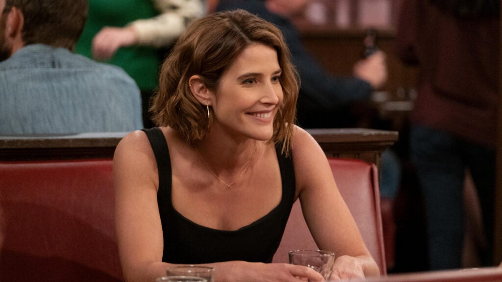 How I Met Your Father Cast, Characters and Cameos (Photos)