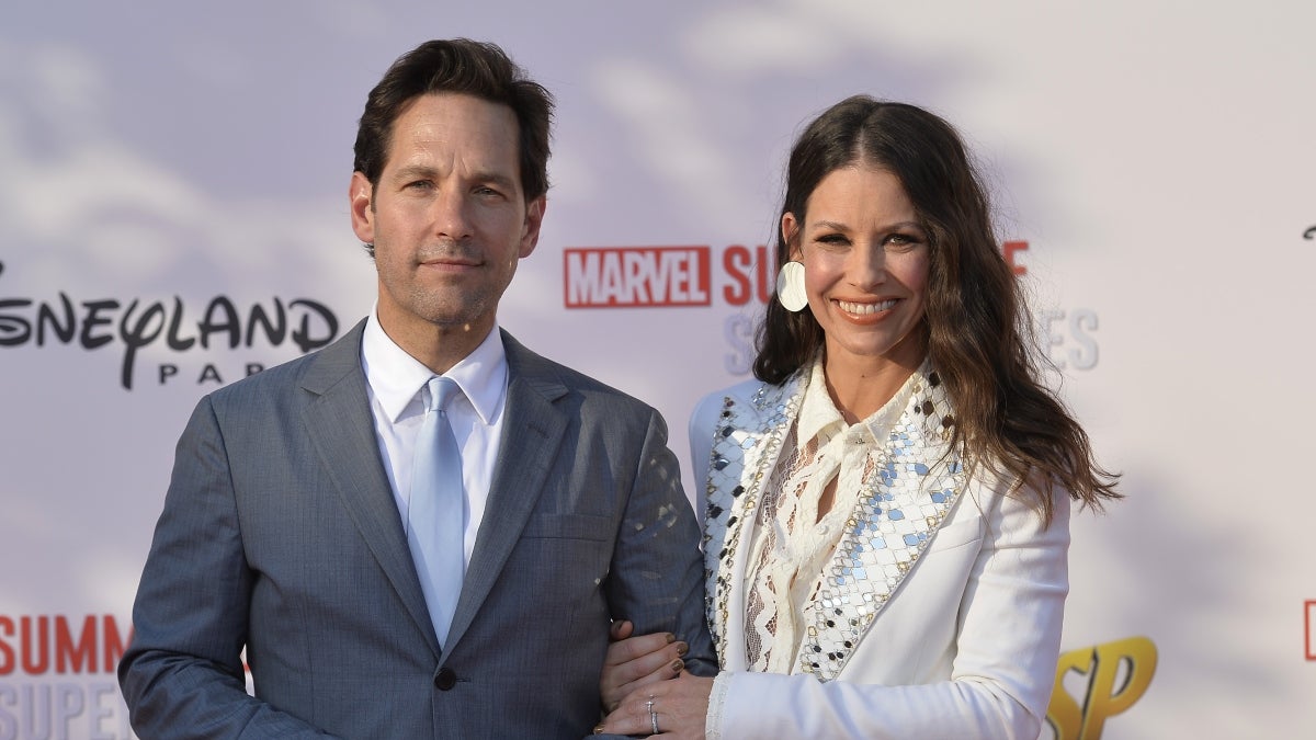 Evangeline Lily Visits Jeremy Renner, Marvels That He's Up and About ...