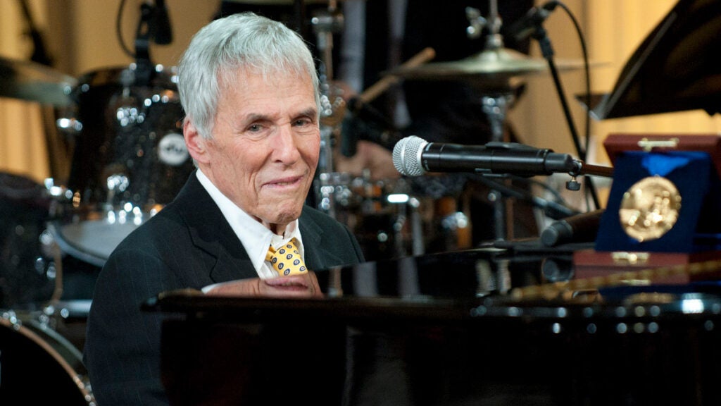 Dionne Warwick Says Death of 'Musical Partner' Burt Bacharach Was 'Like ...
