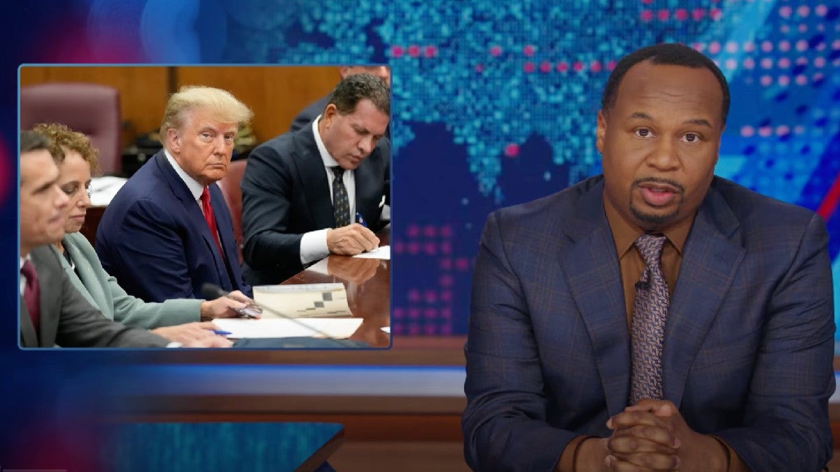 Roy Wood Jr. Roasts Trump's 'Sad' Expression in Courtroom