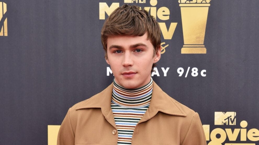 Netflix Greenlights Norman Lear Drama The Corps Starring Miles Heizer