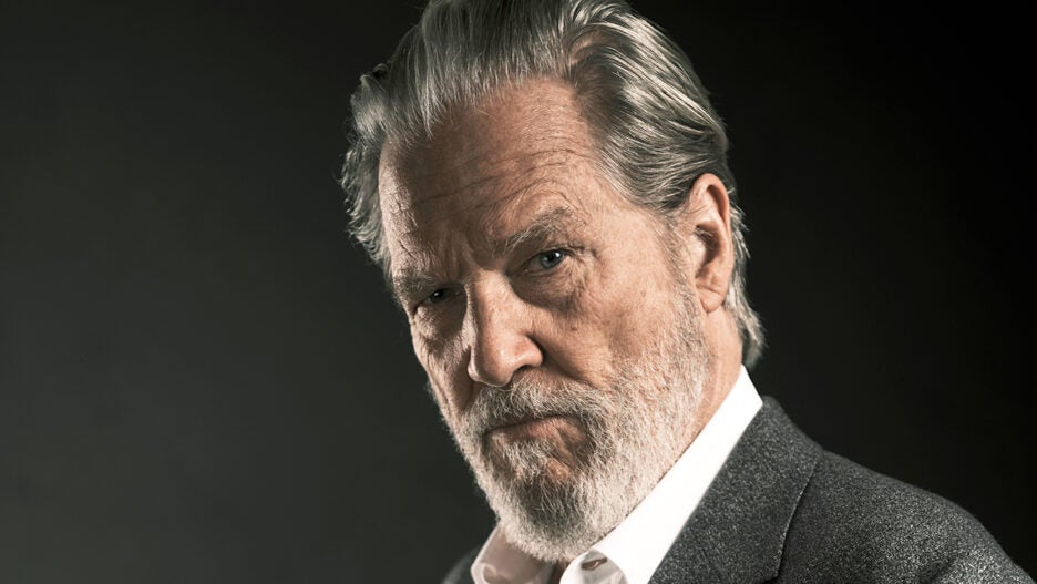 Rufus Sewell Found the Key to The Diplomat in Screwball Comedies